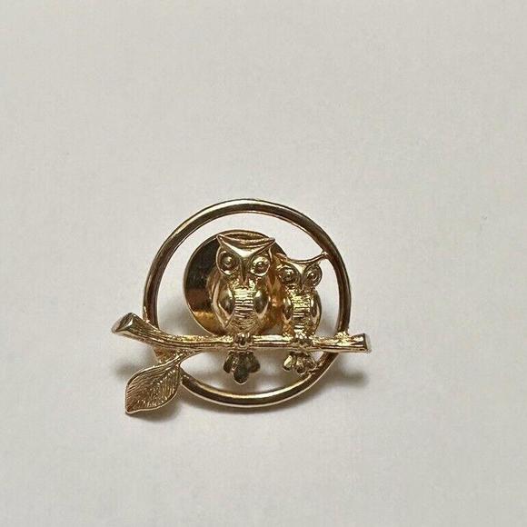 Avon | Jewelry | Signed Avon Owl Birds On A Branch In A Circle Tack ...